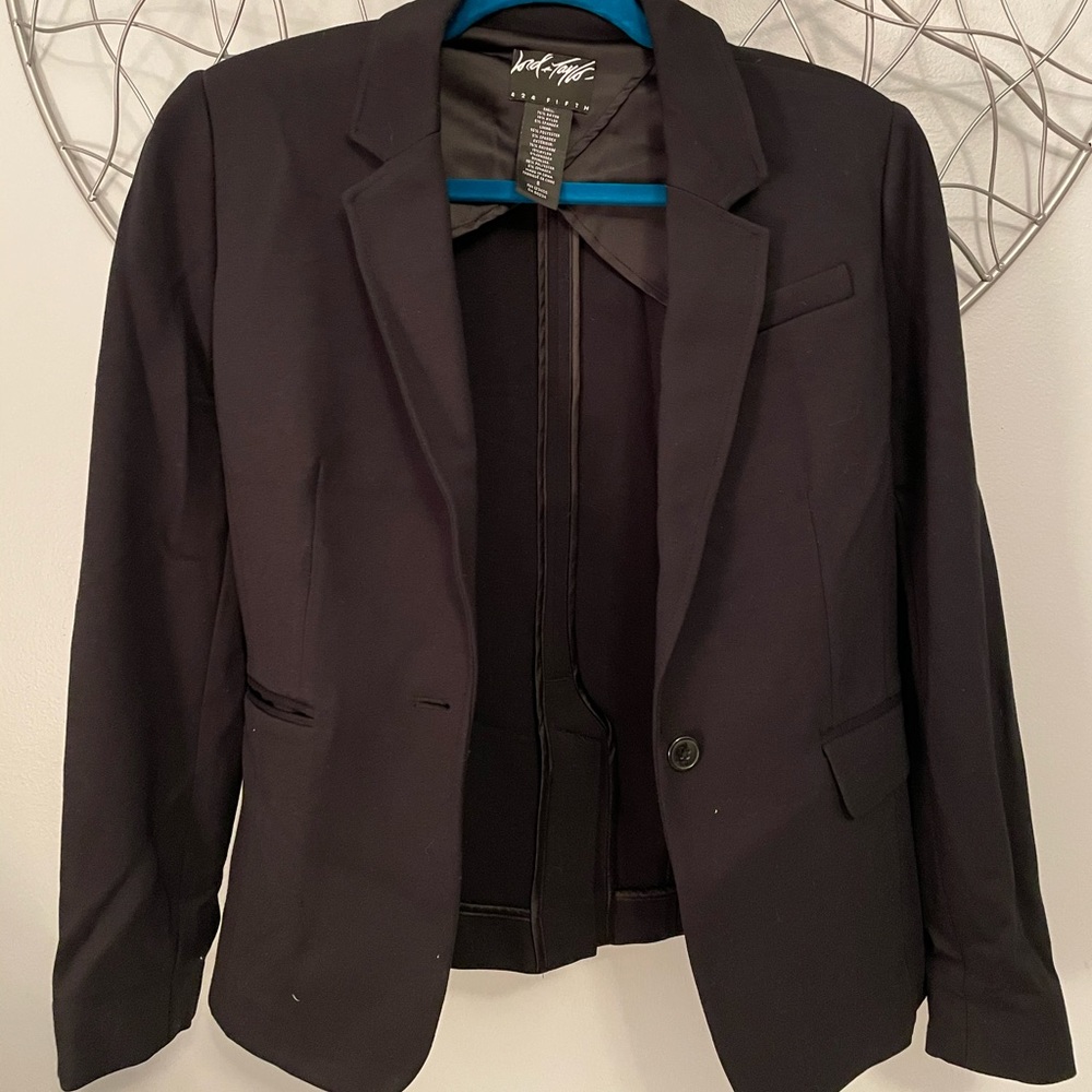 Black Classic Cut Blazer From Lord And Taylor - Gem